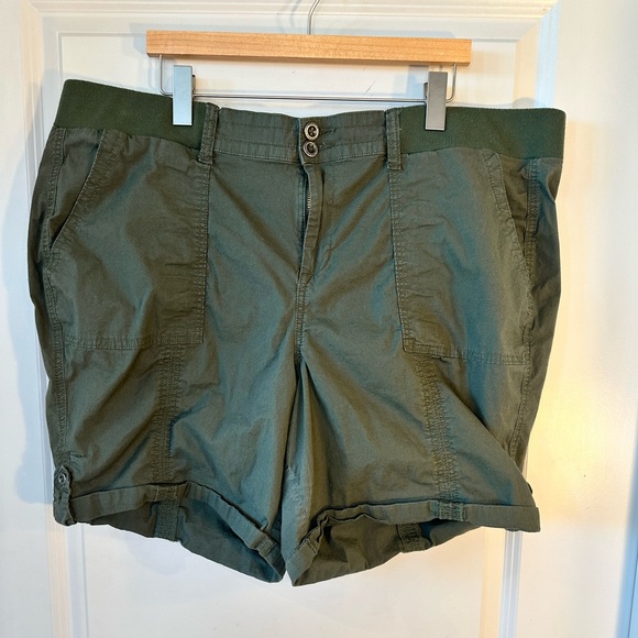 torrid | Shorts | Torrid Feel The Fit Army Green Mid Rise Roll Cuff ...
